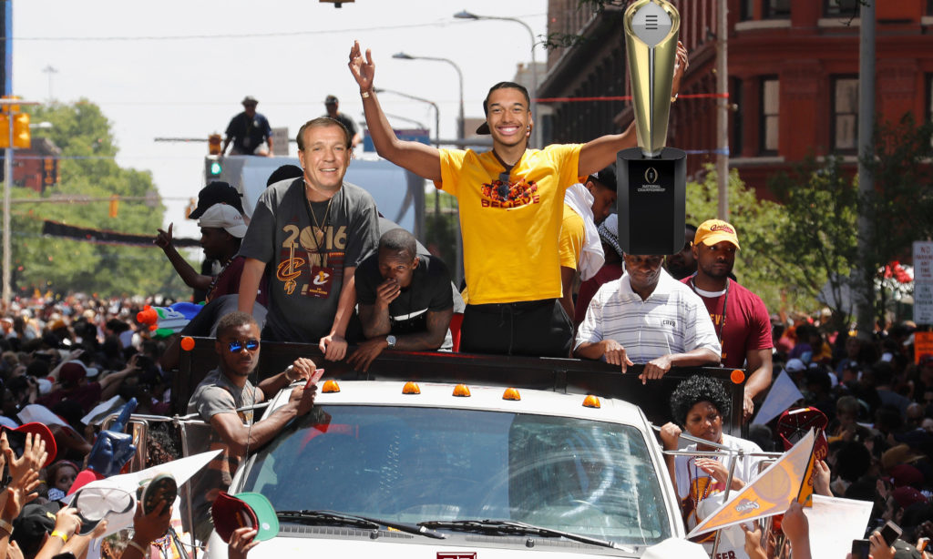 Parade to Be Held for Future College Football Championship – The Mugdown